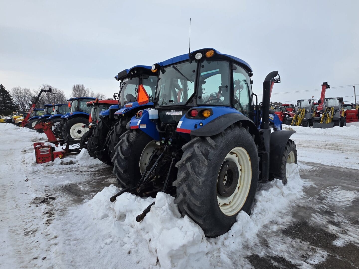 J. René Lafond : Votre expert machinerie depuis 1974 - Machinerie Avantis