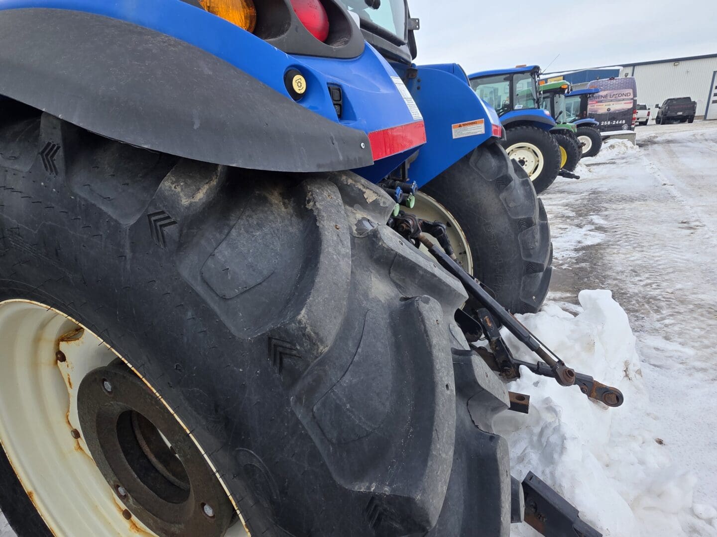 Jean Renée Lafond - New Holland Machinerie Avantis