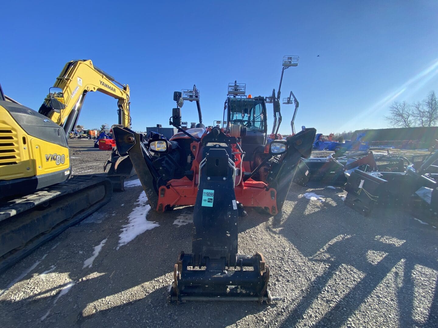 J. René Lafond : Votre expert machinerie depuis 1974 - Machinerie Avantis