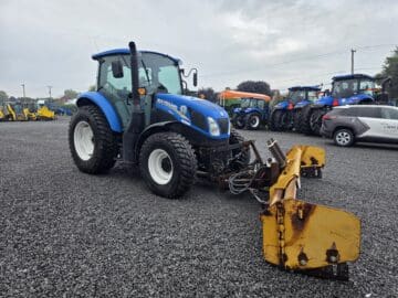 J. René Lafond - New Holland Machinerie Avantis